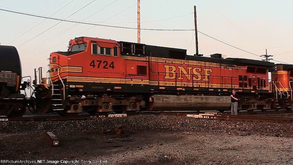 BNSF 4724